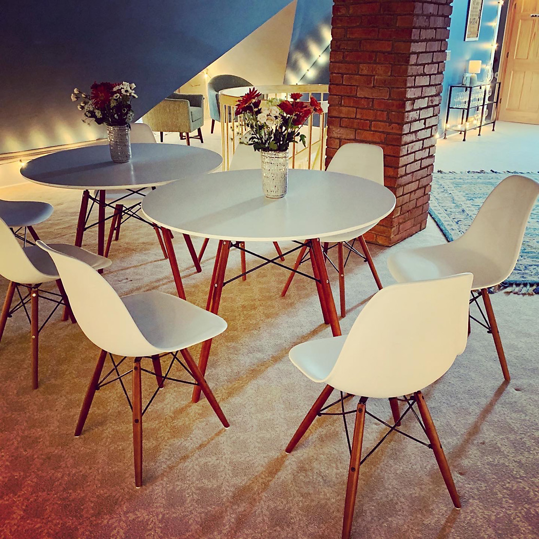 SOMM Wines: New Location Offers Plenty of Charm & Lots of Seating ...