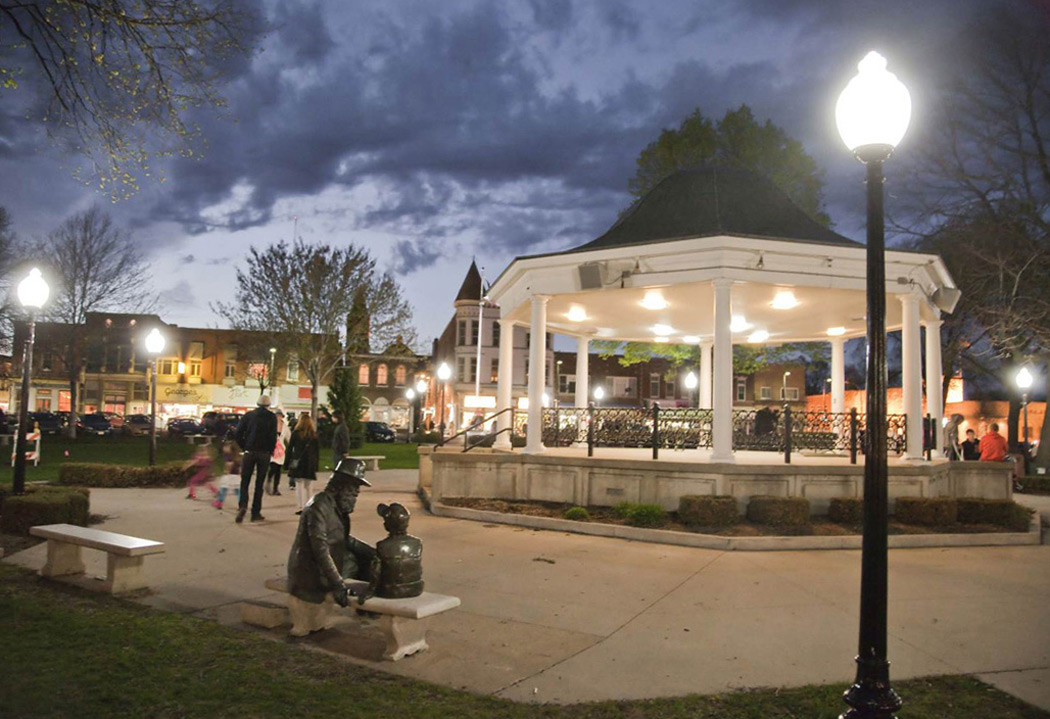 Gifts from Local Fanatics: The Small-Town Specialists of Fairfield ...